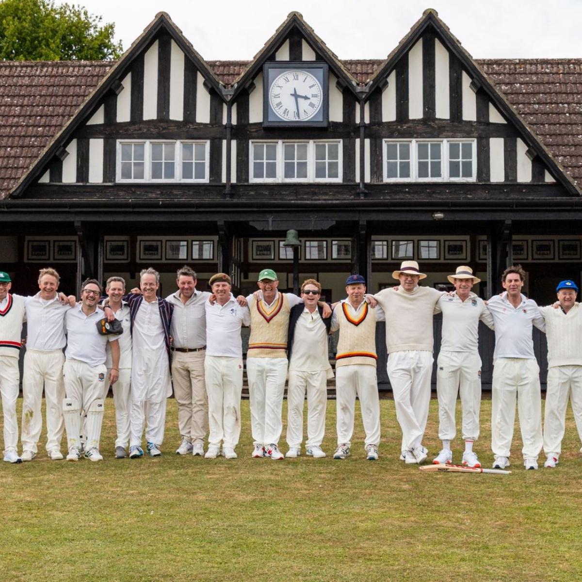 Ampleforth Society - Old Amplefordian Current Parents Battle for Glory on Exhibition Friday